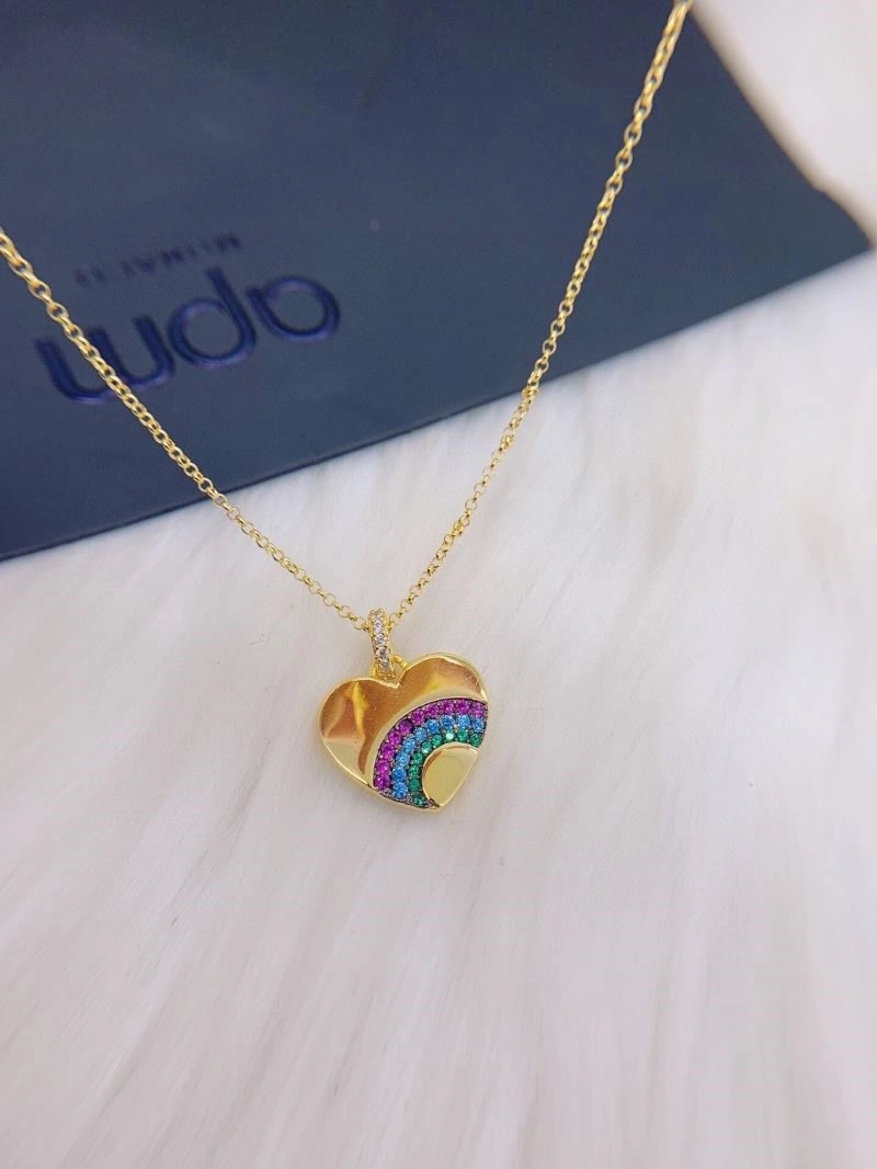 High fidelity Apm Necklaces