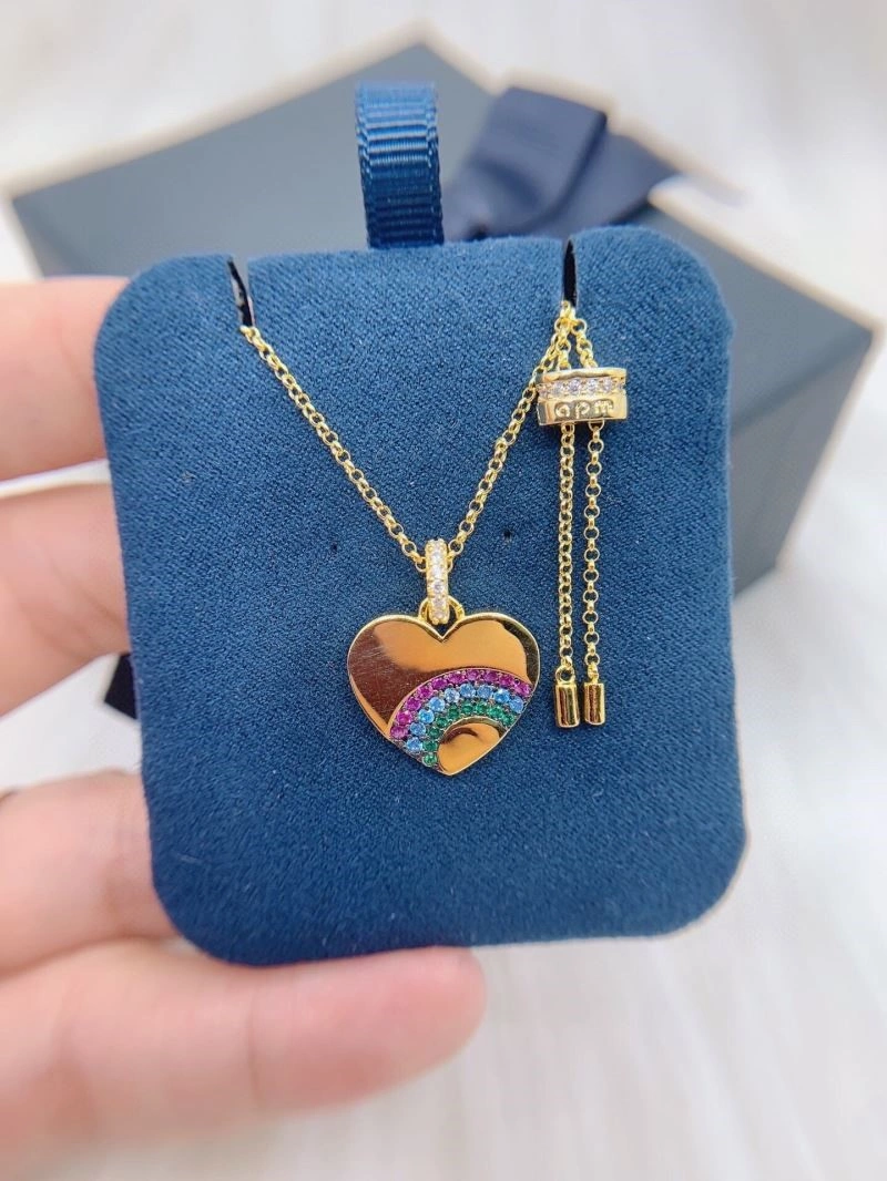 High fidelity Apm Necklaces