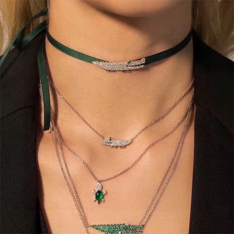 High accuracy Apm Necklaces