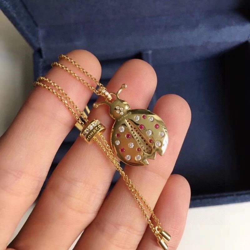Exact replica Apm Necklaces