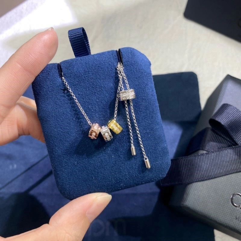 Factory-made Apm Necklaces