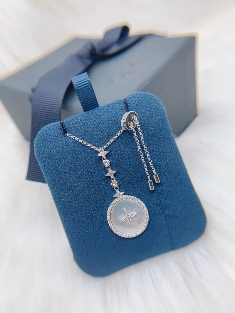 Cut-rate Apm Necklaces