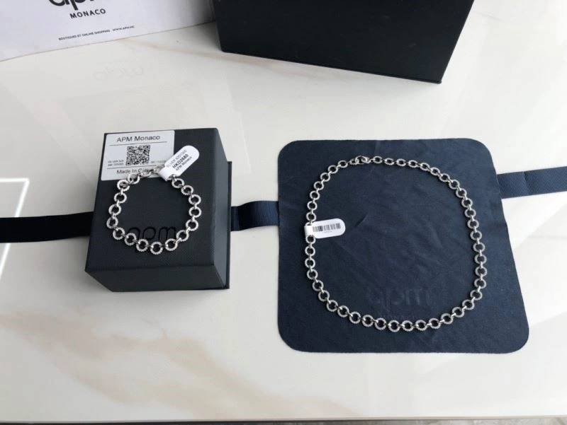 Perfect replica Apm Necklaces
