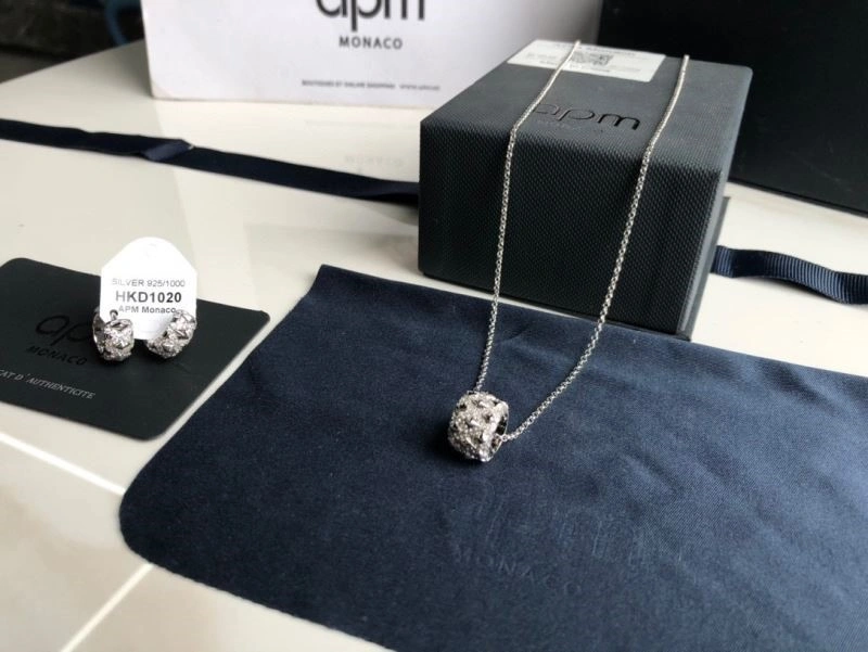 Factory-made Apm Necklaces
