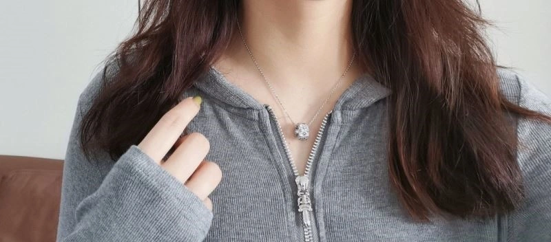 Factory-made Apm Necklaces