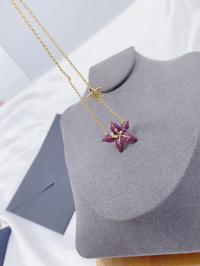 Bargain Apm Necklaces