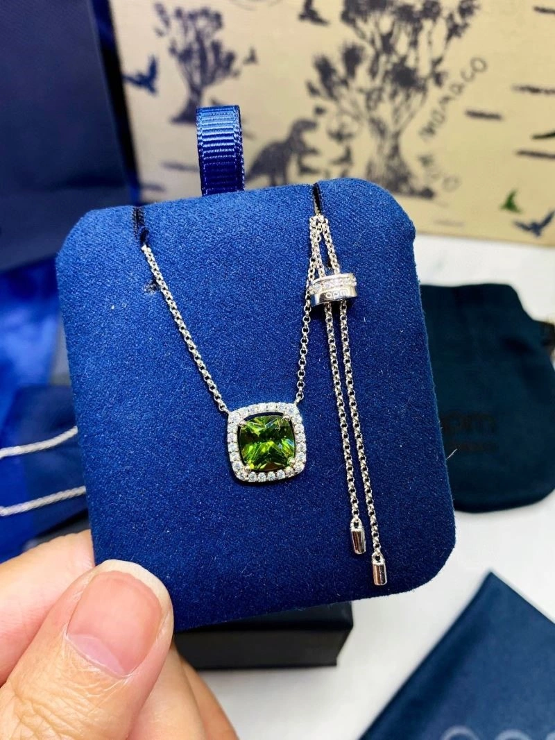 Exact replica Apm Necklaces
