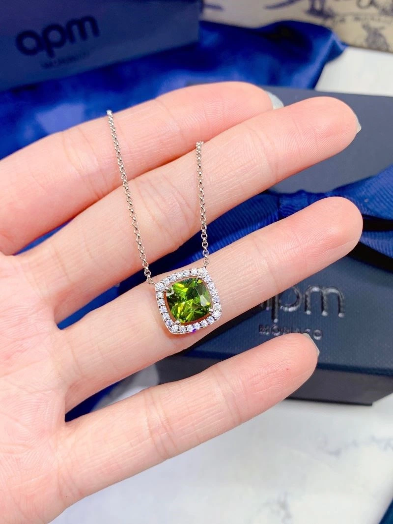 Exact replica Apm Necklaces