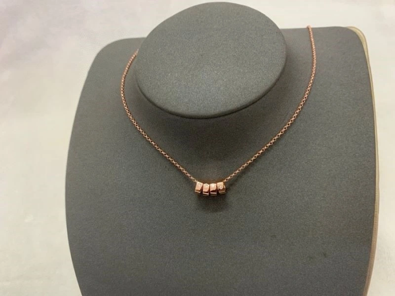 Official Apm Necklaces