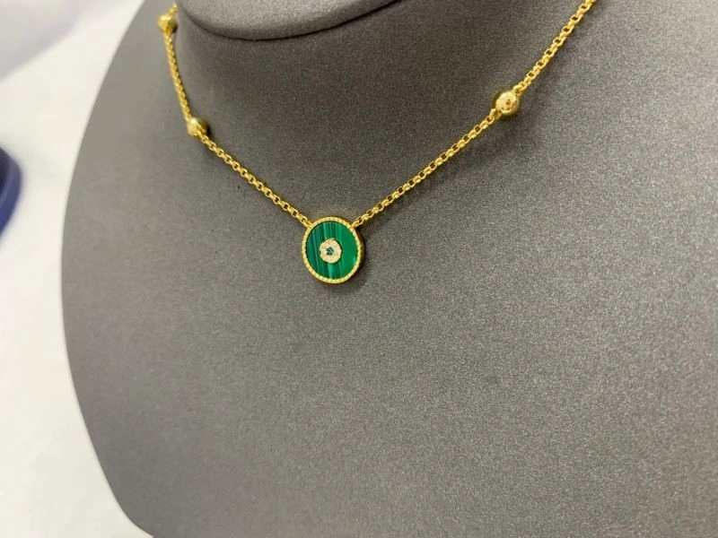 Reasonably priced Apm Necklaces