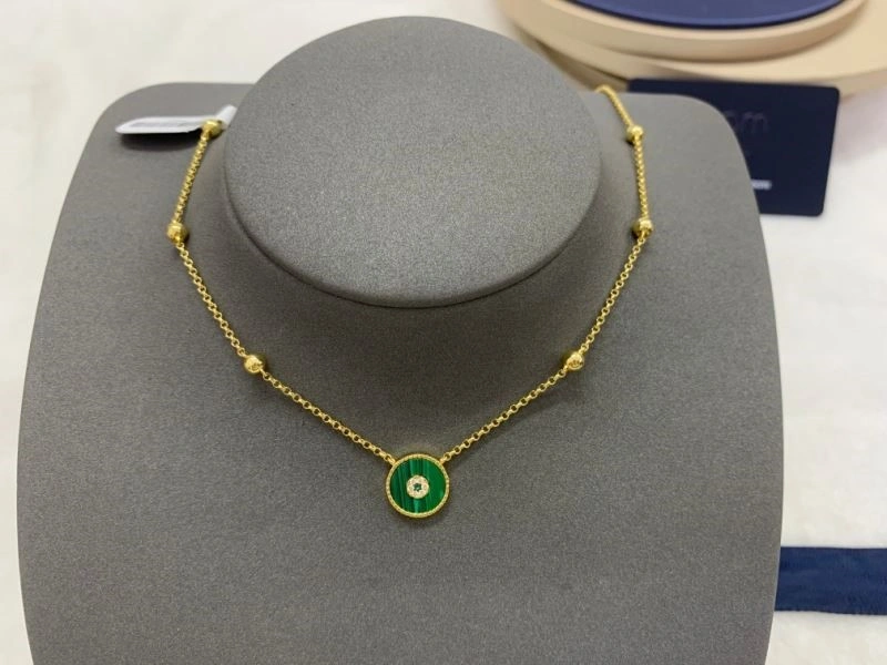 Reasonably priced Apm Necklaces