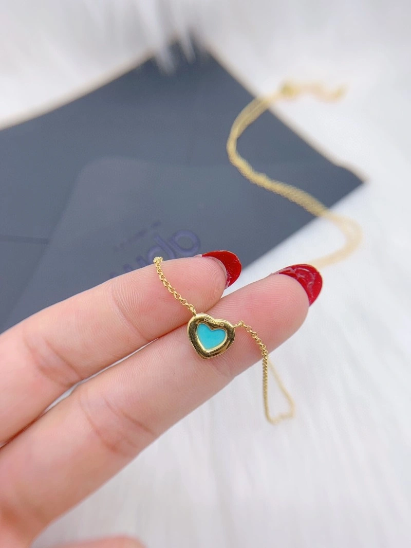 Cut-rate Apm Necklaces