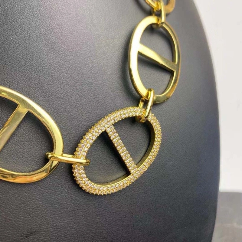 High fidelity Apm Necklaces