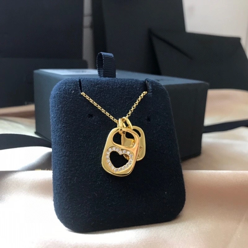 Apm Necklaces