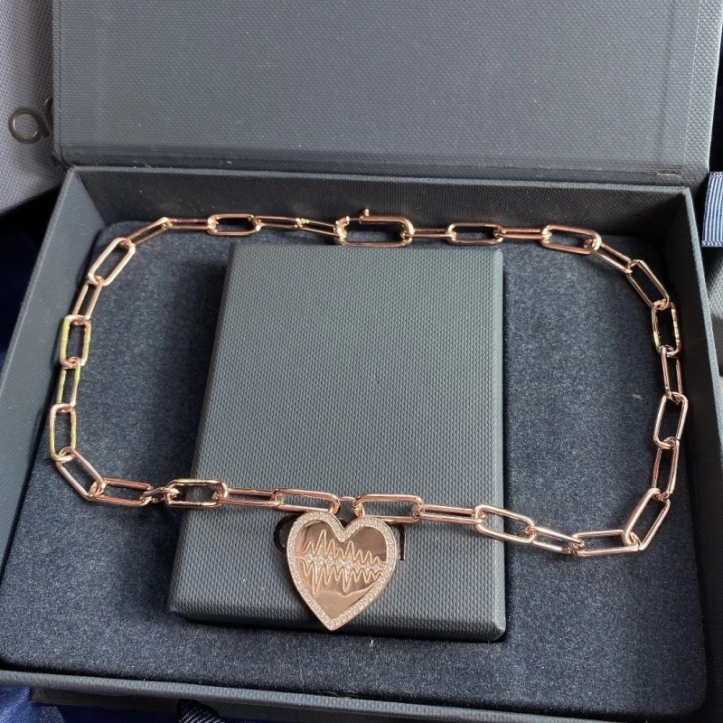 OEM Apm Necklaces