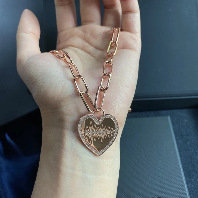 OEM Apm Necklaces
