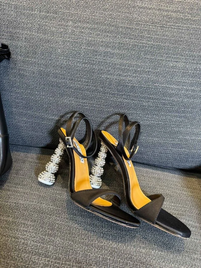 Bargain Aquazzura Sandals