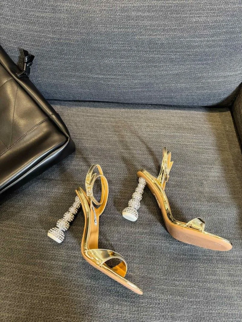 Bargain Aquazzura Sandals