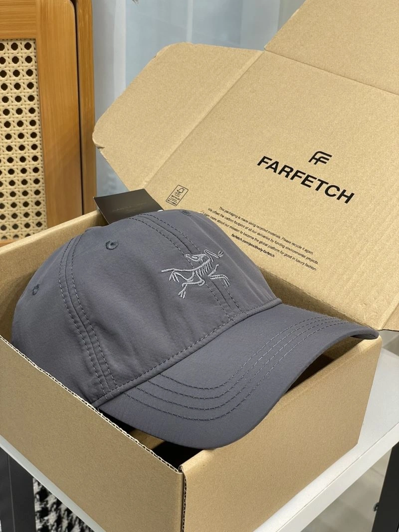 Top mirror Arcteryx Caps