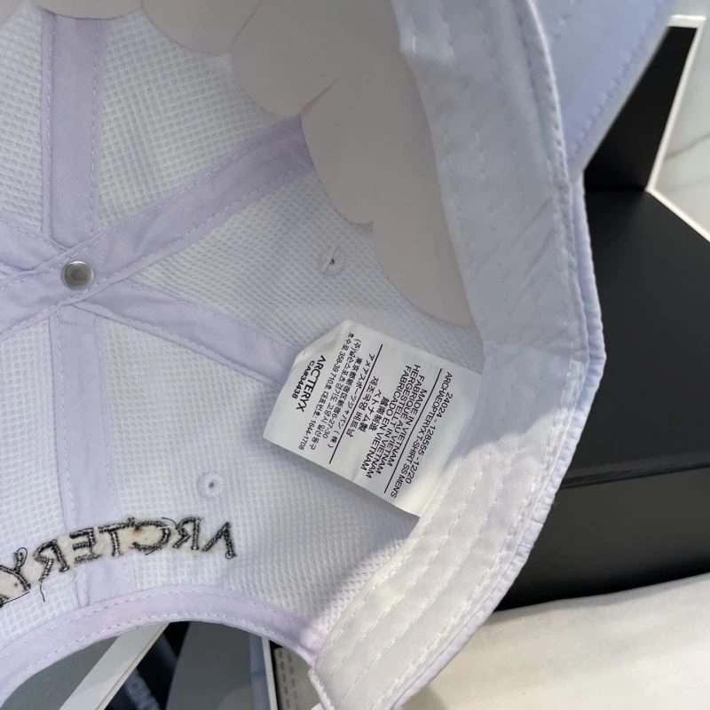 Cut-rate Arcteryx Caps