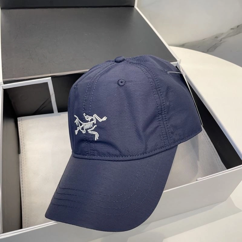 Top mirror Arcteryx Caps