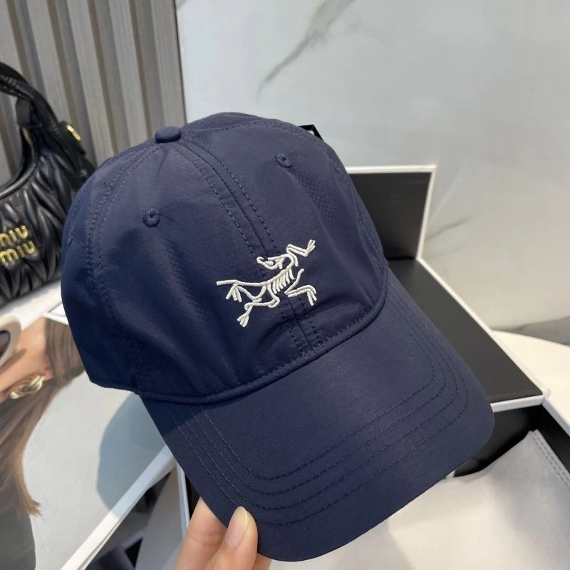 Top mirror Arcteryx Caps