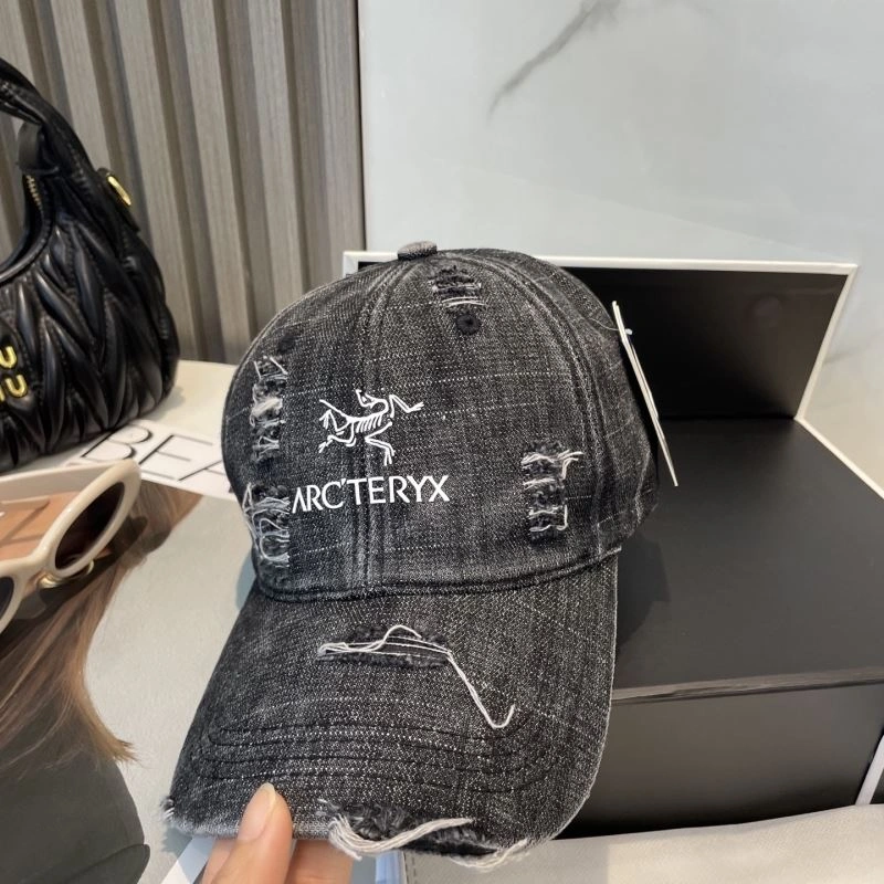 Mirror quality Arcteryx Caps