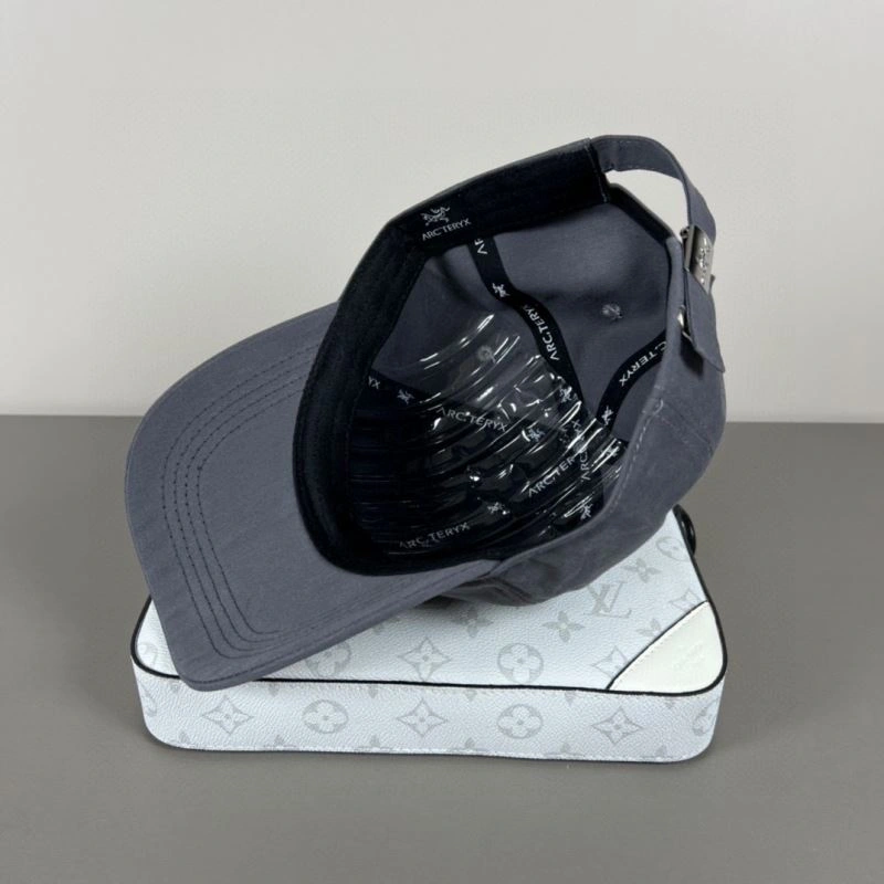 Brand-original Arcteryx Caps