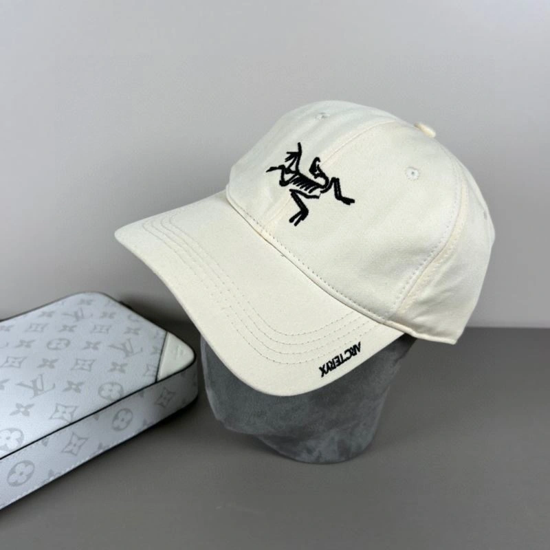Top mirror Arcteryx Caps