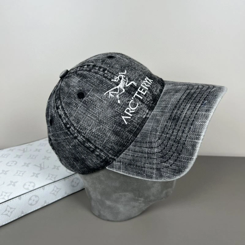 Brand-authenticated Arcteryx Caps