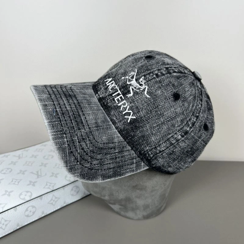 Brand-authenticated Arcteryx Caps