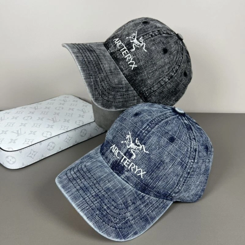 Brand-authenticated Arcteryx Caps