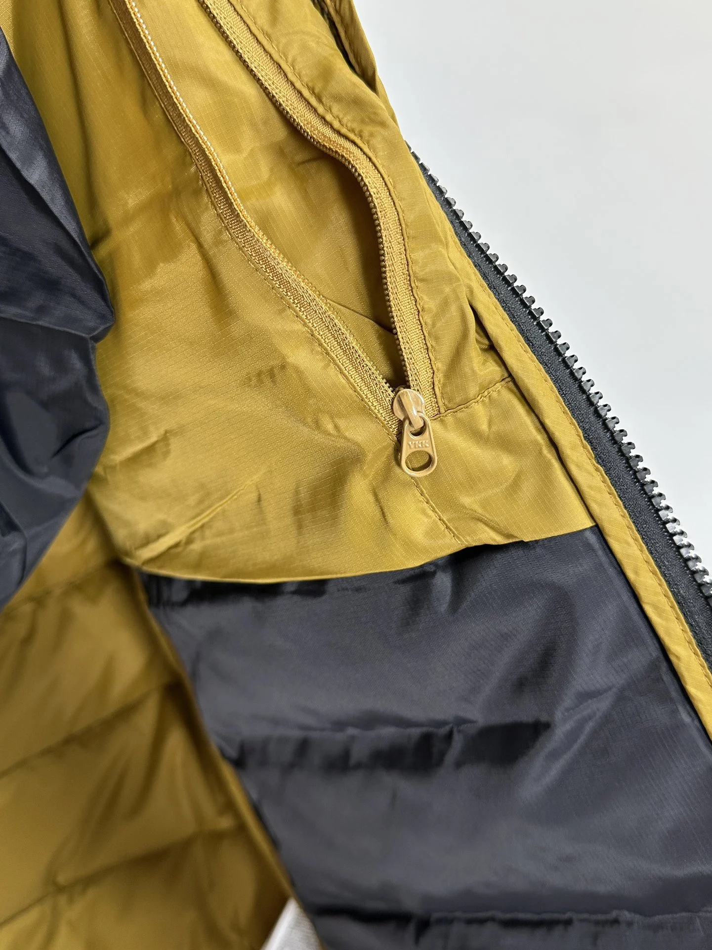 Accurate model Arcteryx Down Jackets