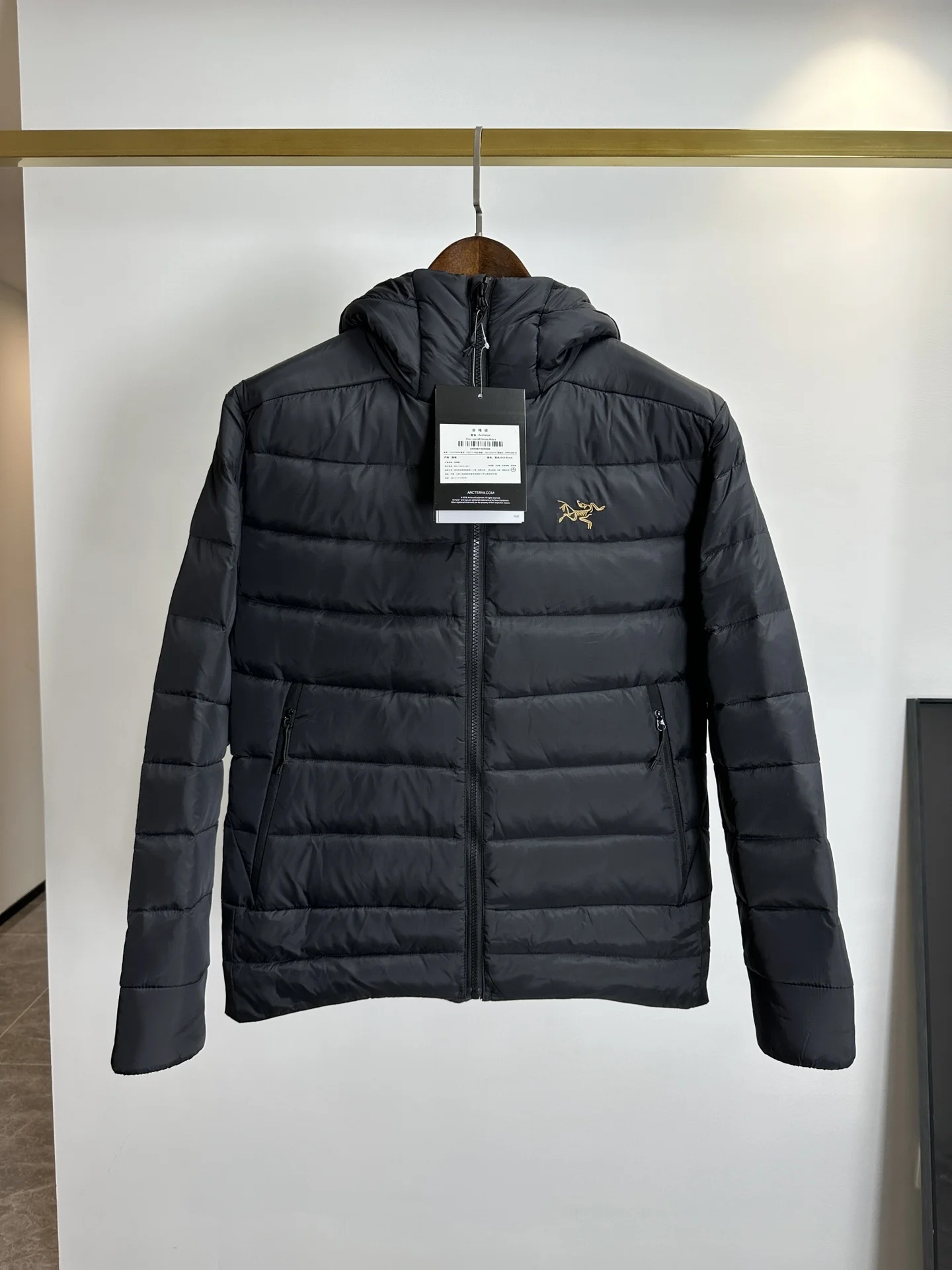 Exact replica Arcteryx Down Jackets