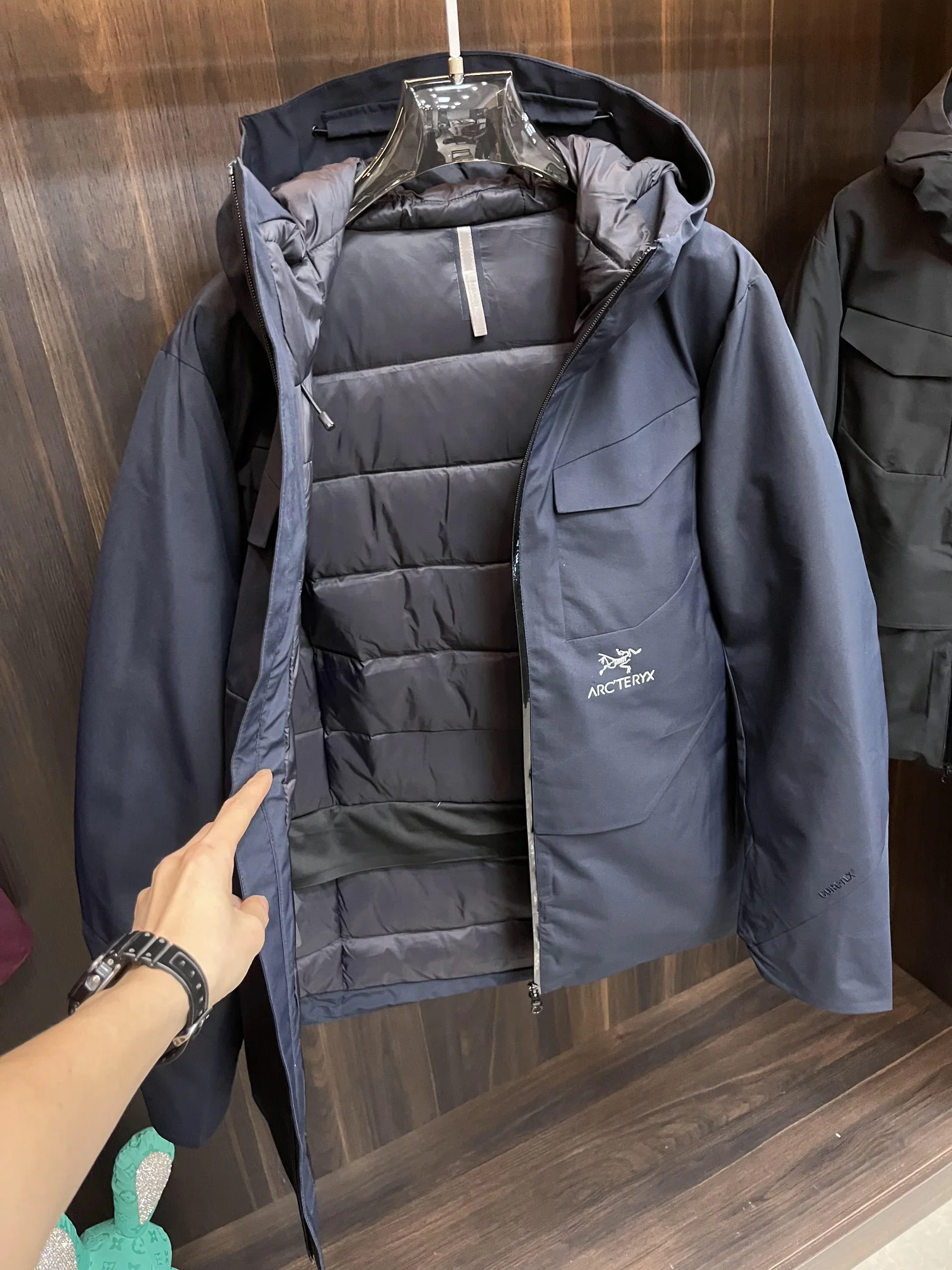 Exact replica Arcteryx Down Jackets