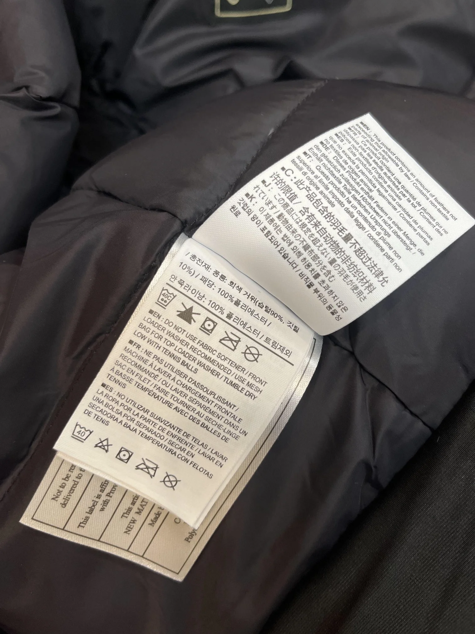 Exact replica Arcteryx Down Jackets