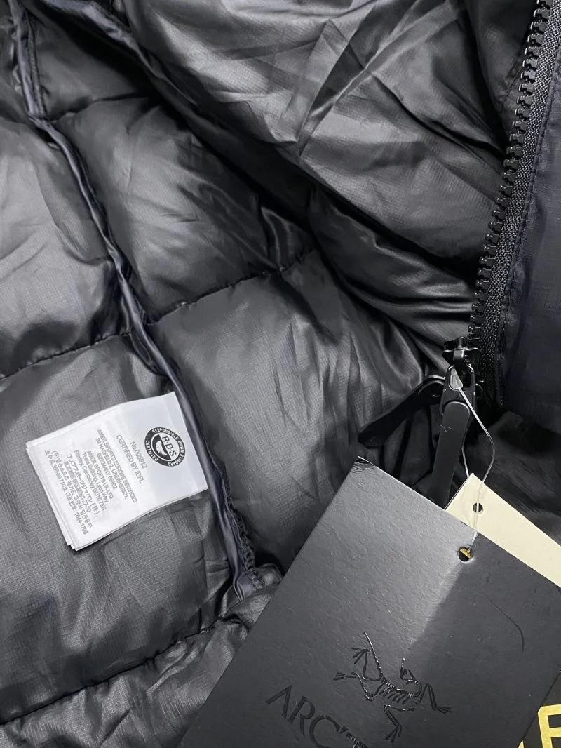 Top mirror Arcteryx Down Jackets