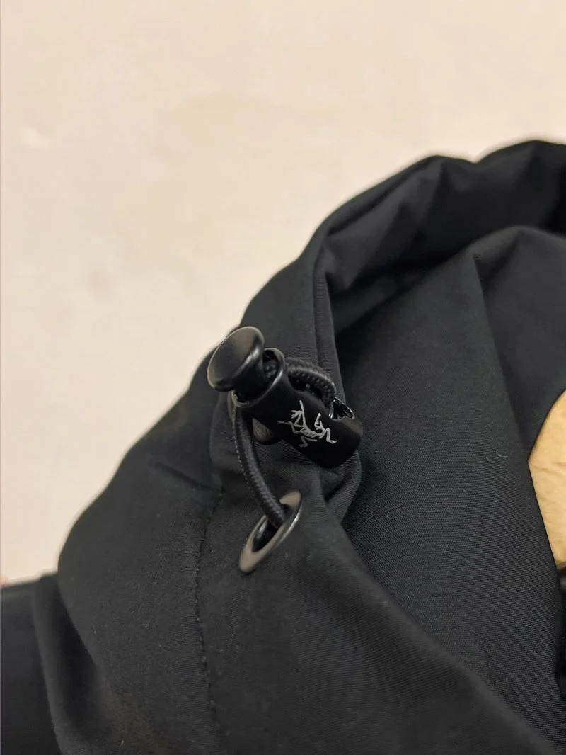 Top mirror Arcteryx Down Jackets