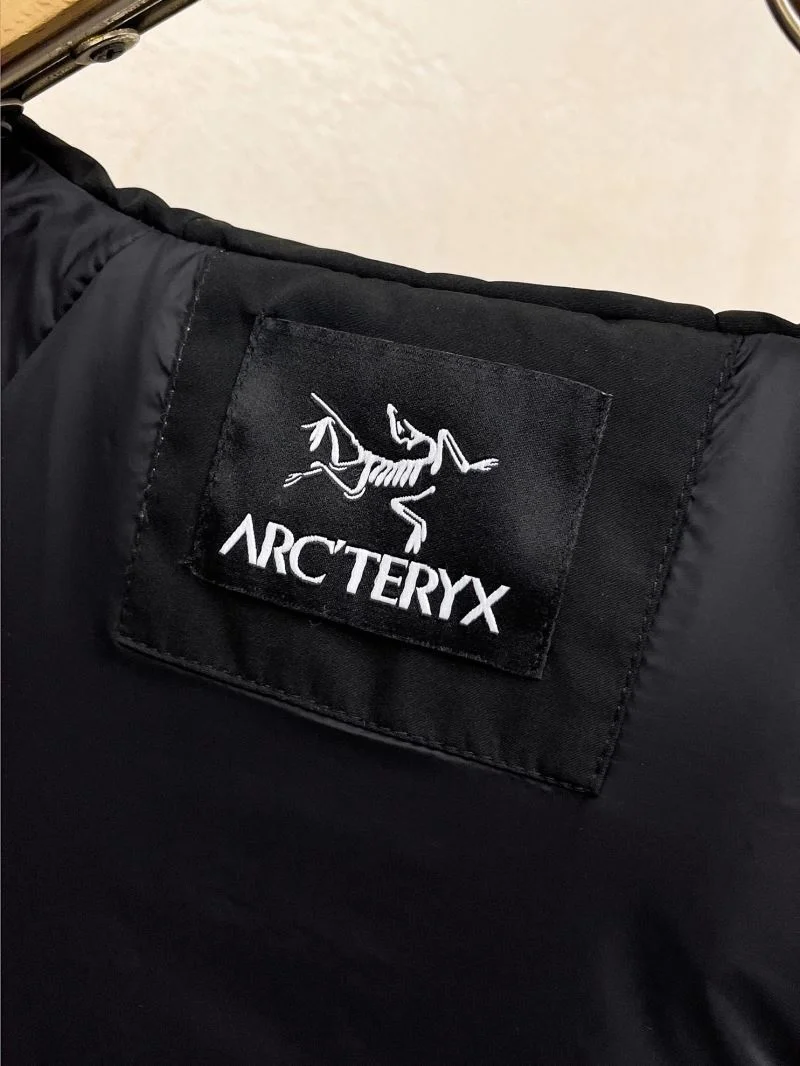 Top mirror Arcteryx Down Jackets