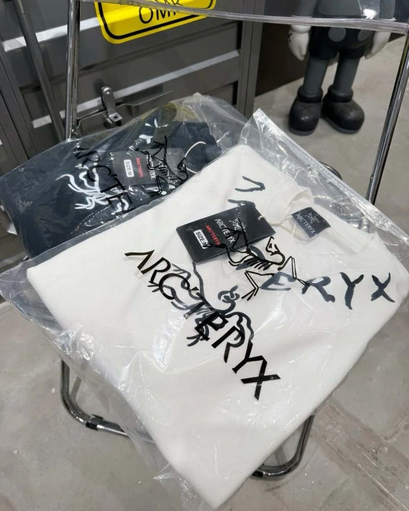 Brand-authenticated Arcteryx Hoodies