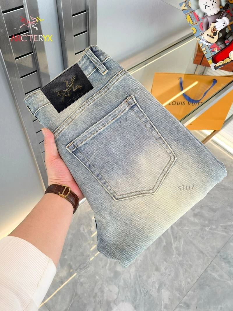 Top mirror Arcteryx Jeans