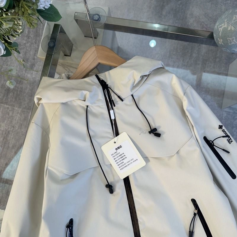 Discounted Arcteryx Kids