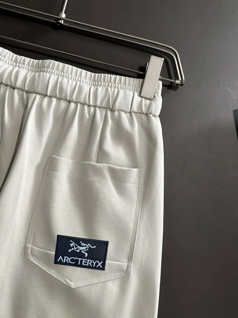 Brand-authenticated Arcteryx Long Pants