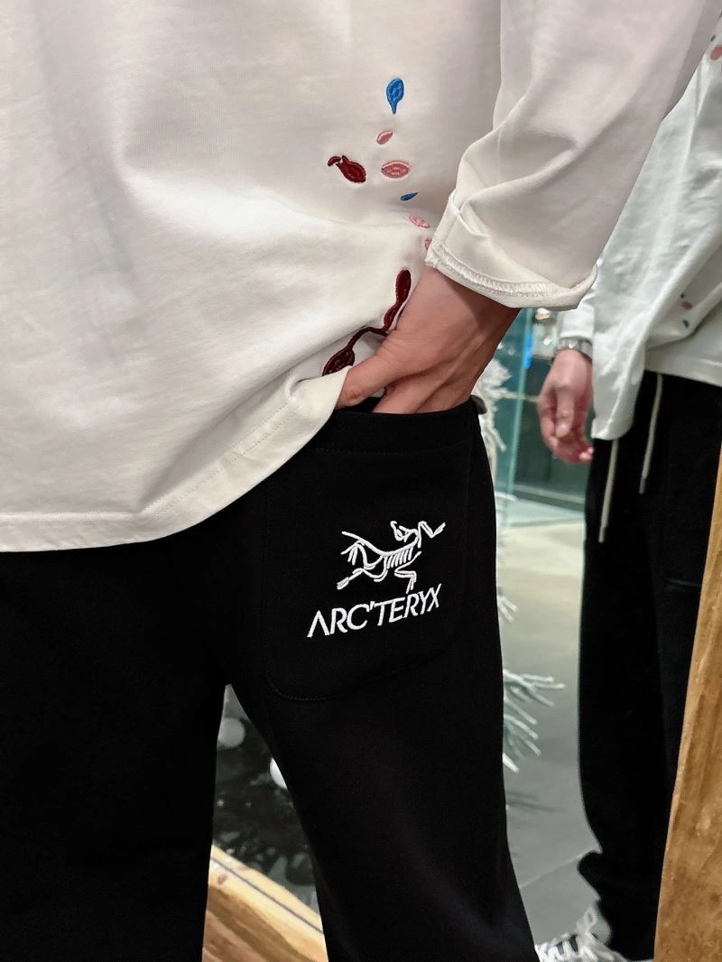 Brand-authenticated Arcteryx Long Pants