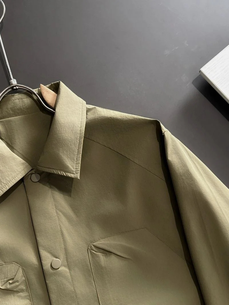 Bargain Arcteryx Outwear
