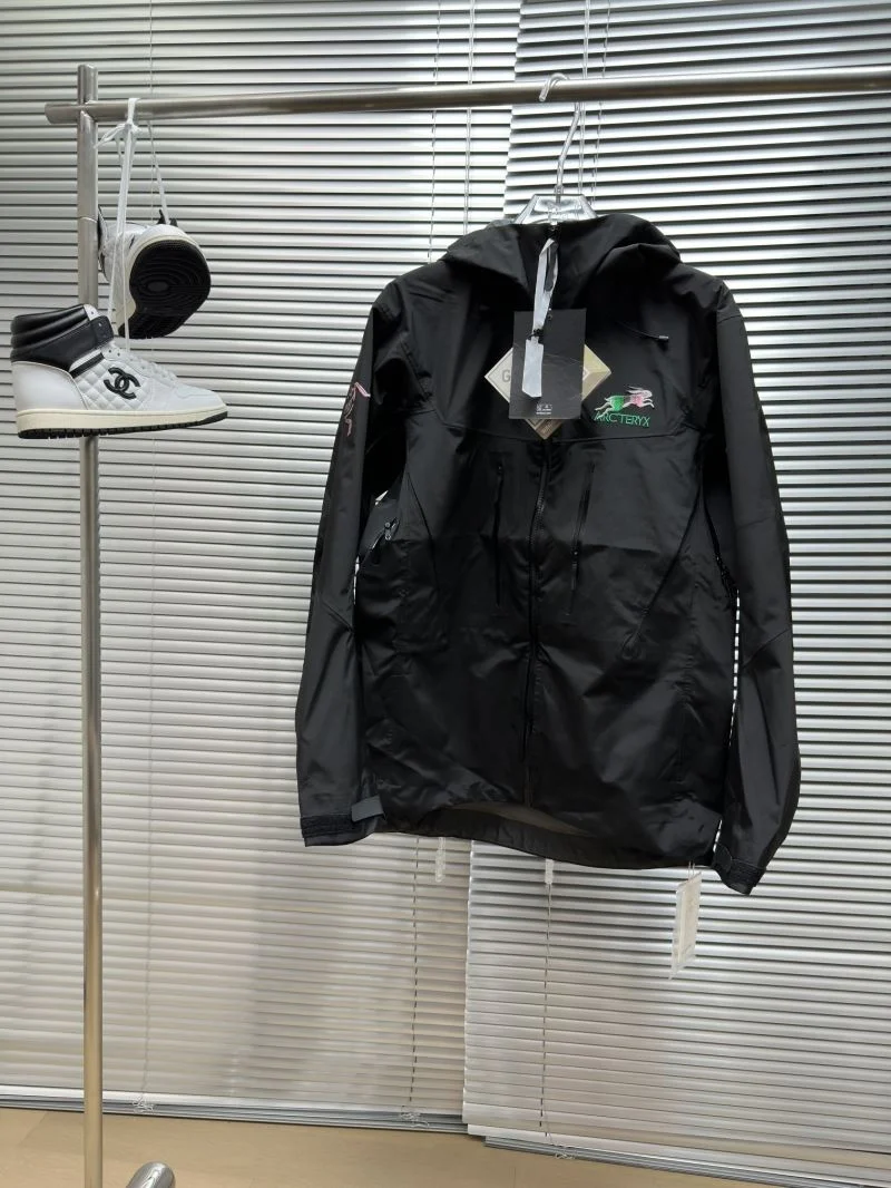 Arcteryx Outwear