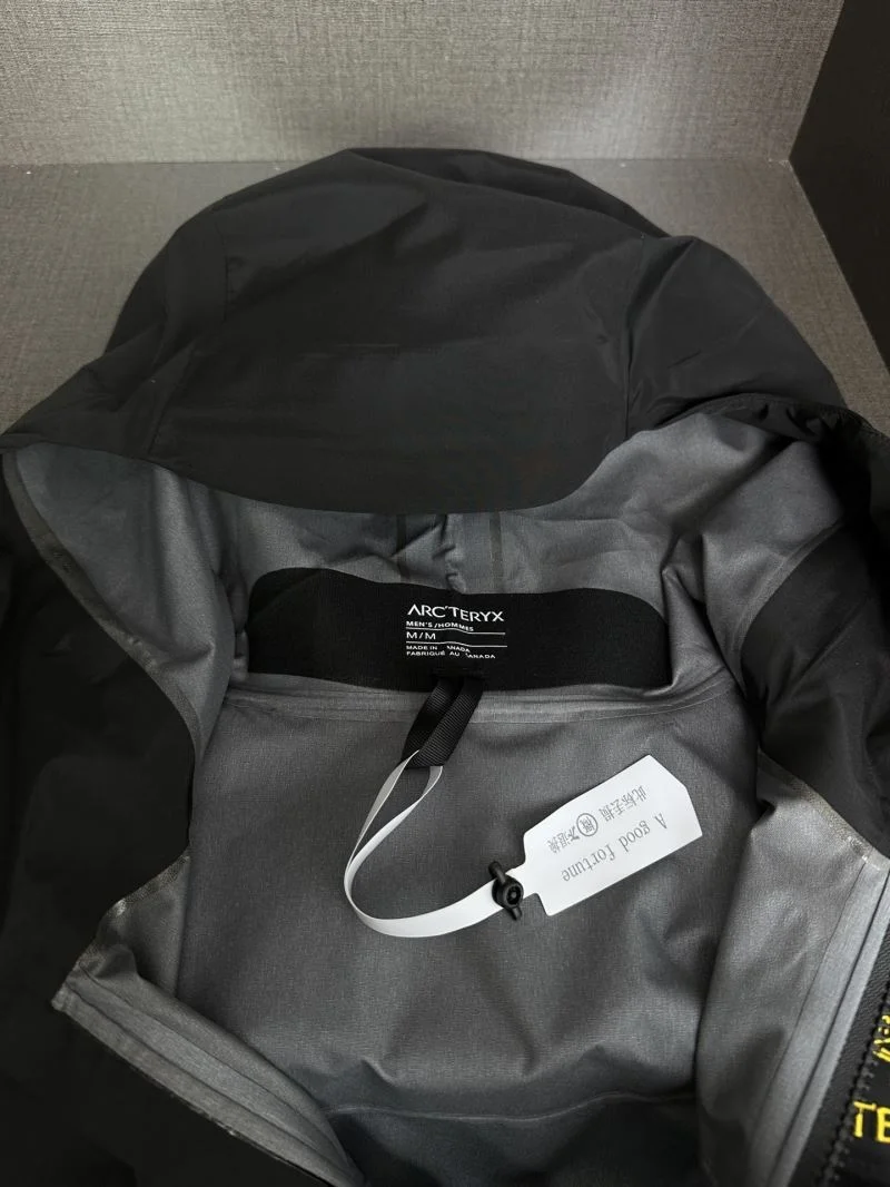 Indistinguishable Arcteryx Outwear