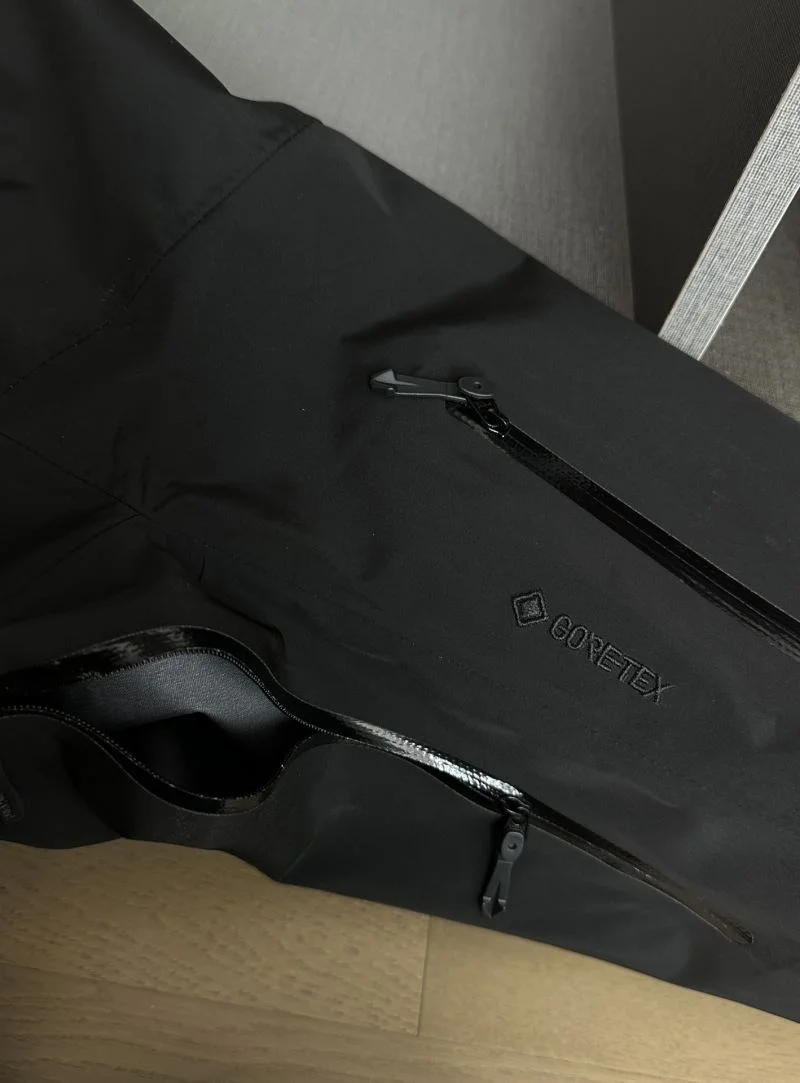 Indistinguishable Arcteryx Outwear