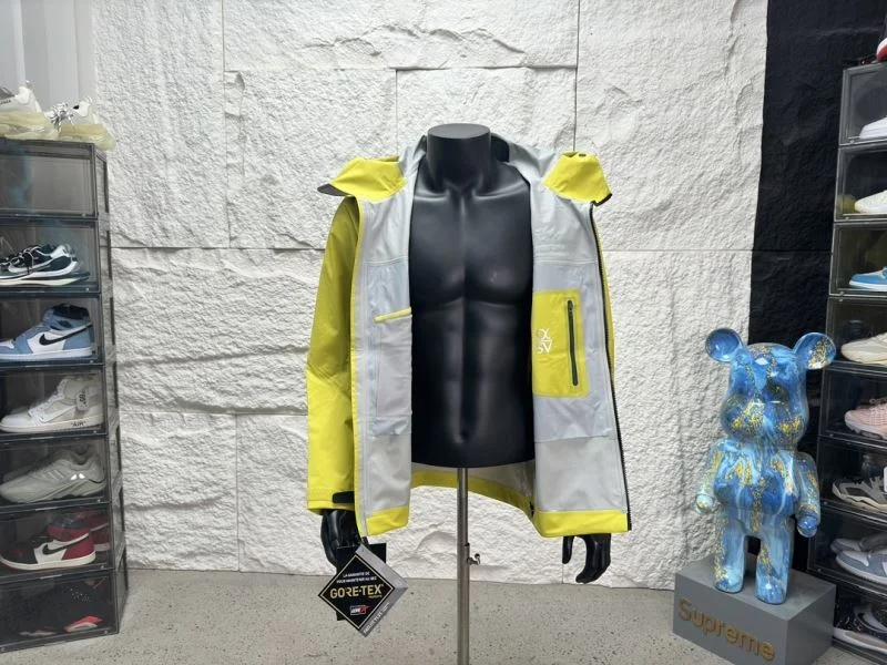 Genuine Arcteryx Outwear