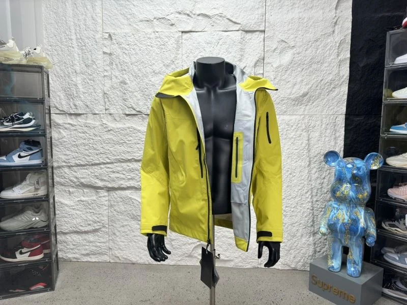 Genuine Arcteryx Outwear